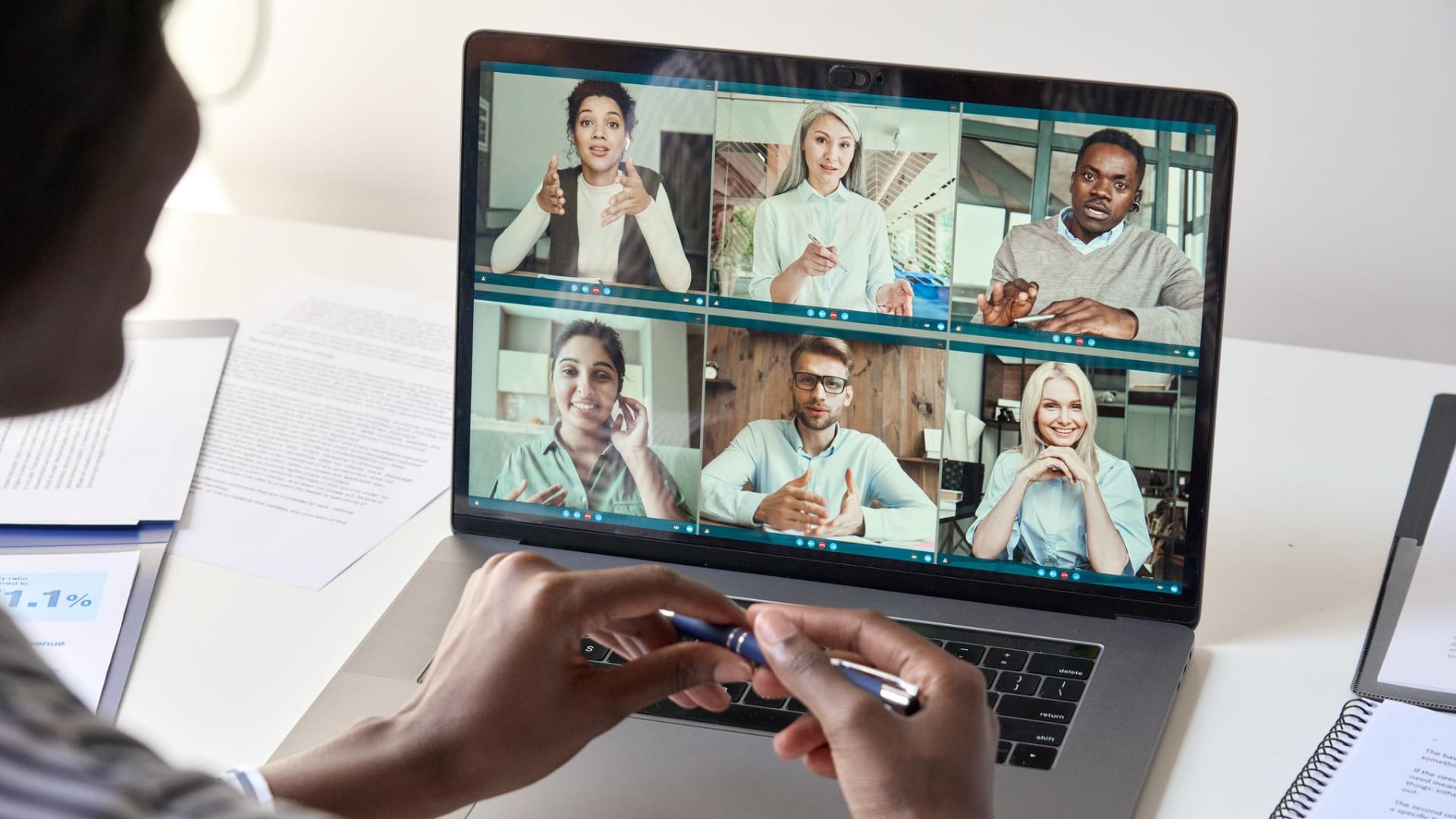 How To Create Virtual Presentations That Wow Your Audience FlySlides